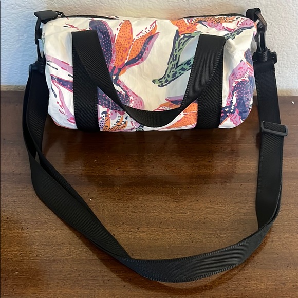 ALOHA Collection | Bags | Aloha Collection Bird Of Paradise Watercolor ...